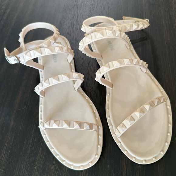 Ardene | Shoes | Nude Sandals | Poshmark